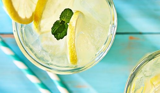 Refreshing CBD Lemonade Recipe | Cannadorra.com